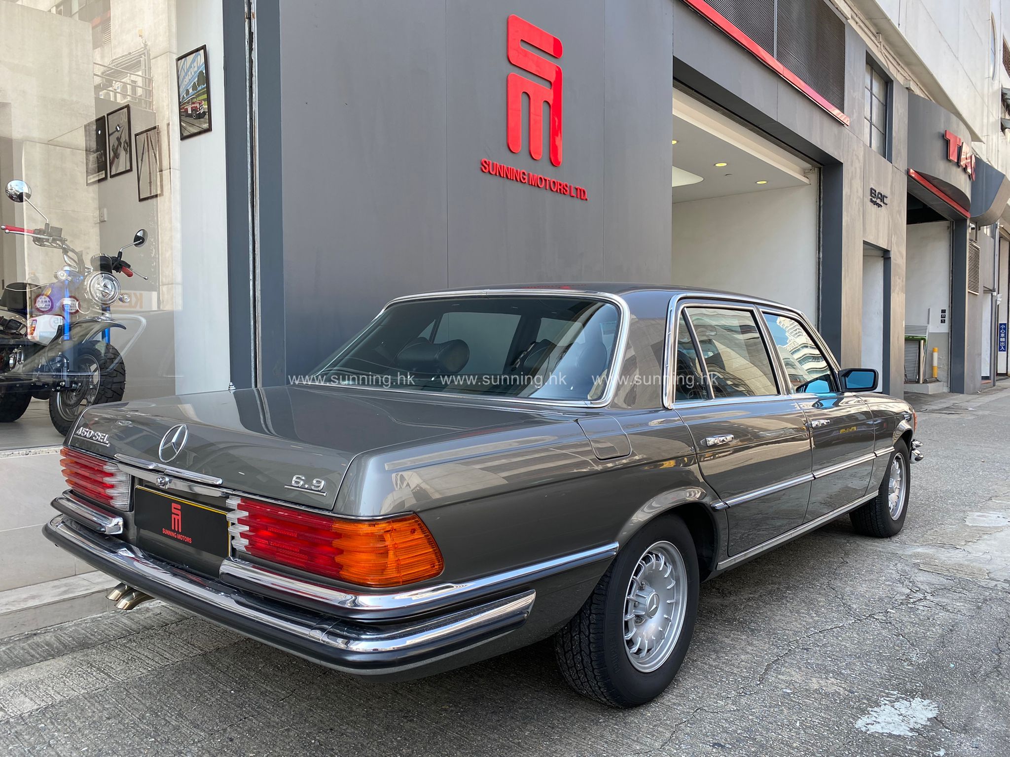 Mercedes Benz 450 SEL 6.9 - 迅誠汽車有限公司